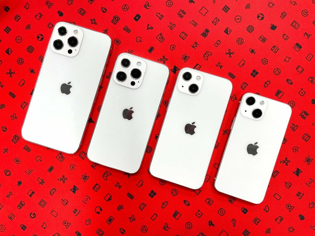 Apple to offer two new color options for its upcoming iPhone 13 series ...