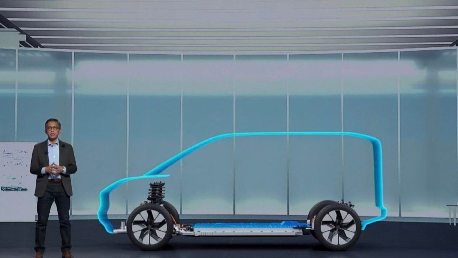 Ford's next EV is an "Explorer-type vehicle" says VP Darren Palmer ...