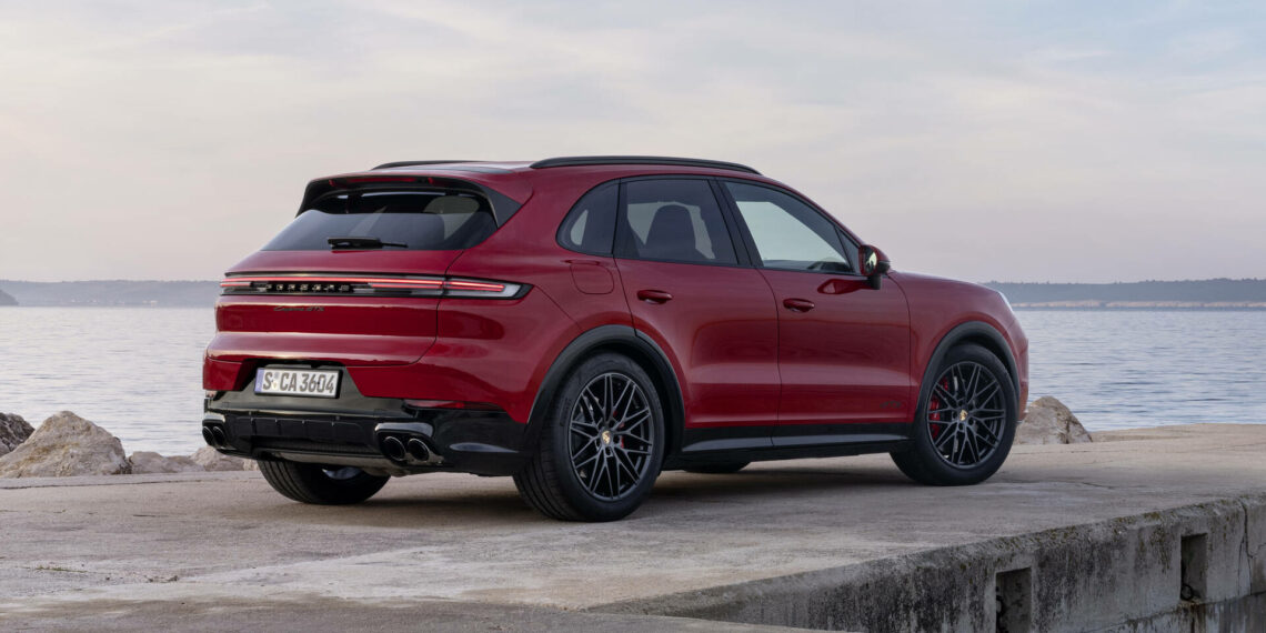 Porsche Unveils 2025 Cayenne GTS: Enhanced Performance, Distinctive ...