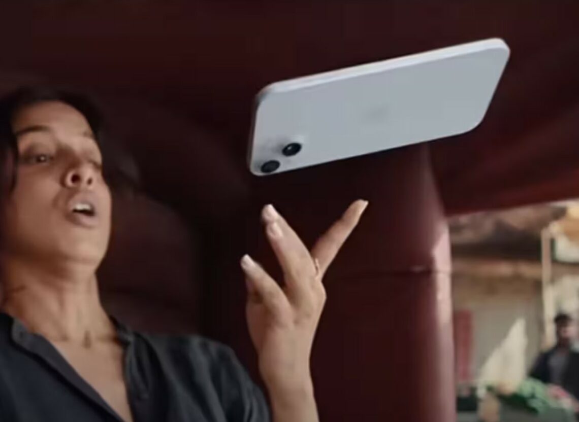 Apple Demonstrates iPhone 15's Durability in Action - TechStory